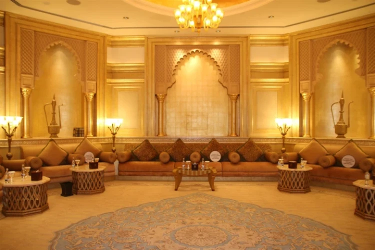 venuewise.com - VIP Majlis (Lounge) - East at Emirates Palace Mandarin ...