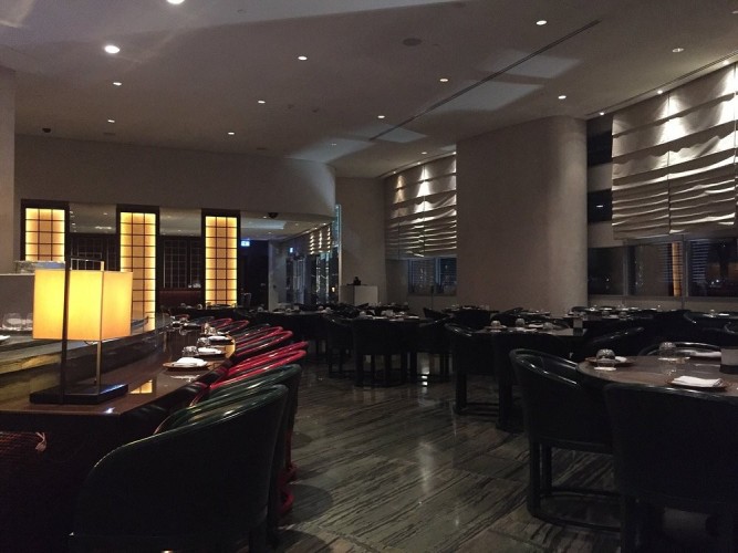 venuewise.com - Armani Hashi Restaurant Dubai